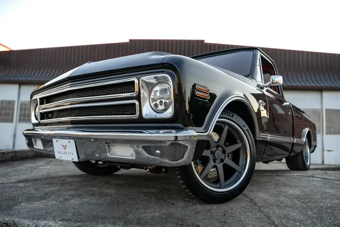 Restomod Chevy C10 Truck | 1967-1972 Classic Chevy C10