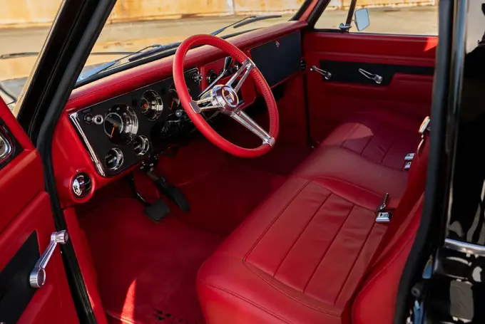 Restomod Chevy C10 Truck | 1967-1972 Classic Chevy C10